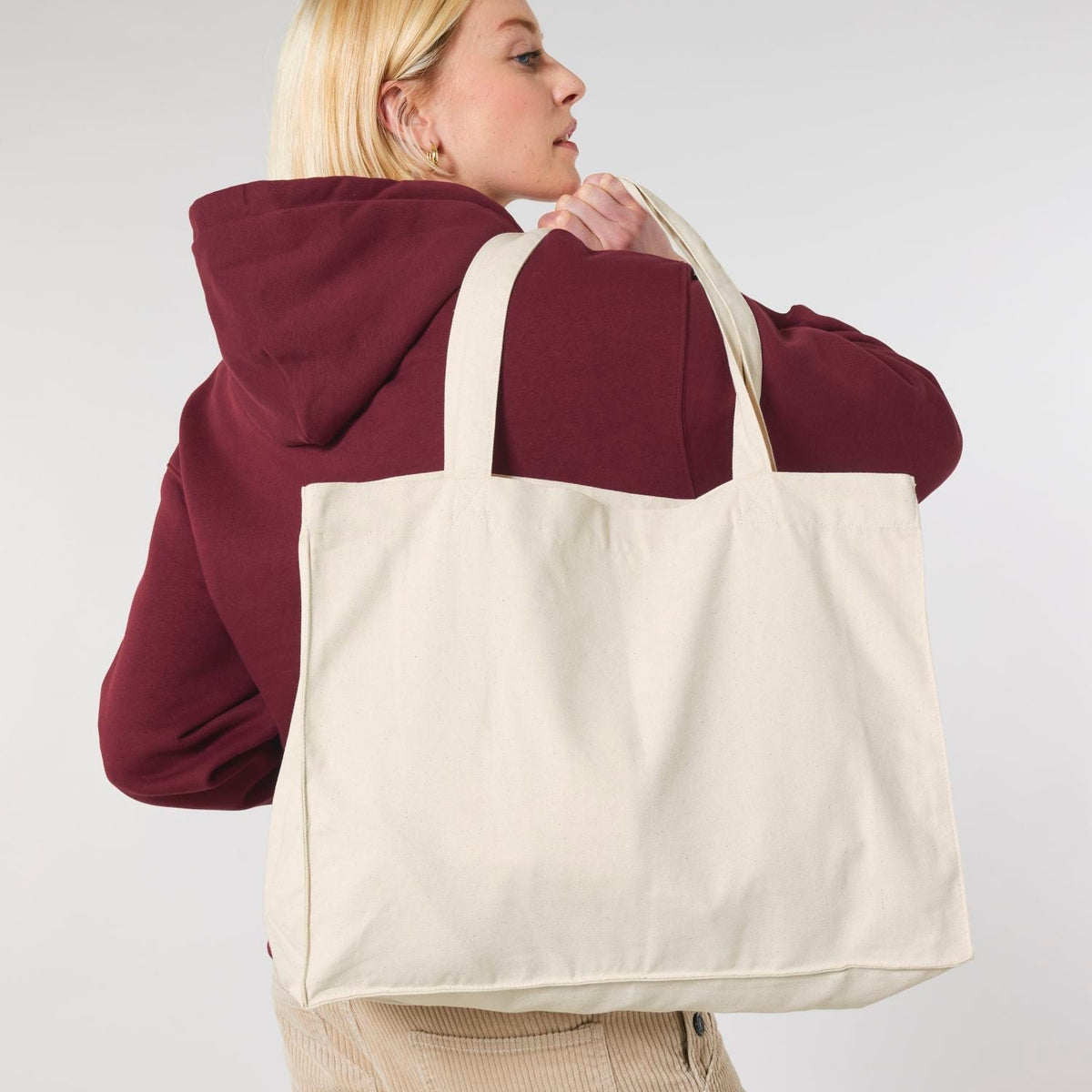 Custom Merch Ideas: Branded Bags That Go Everywhere – Nerds